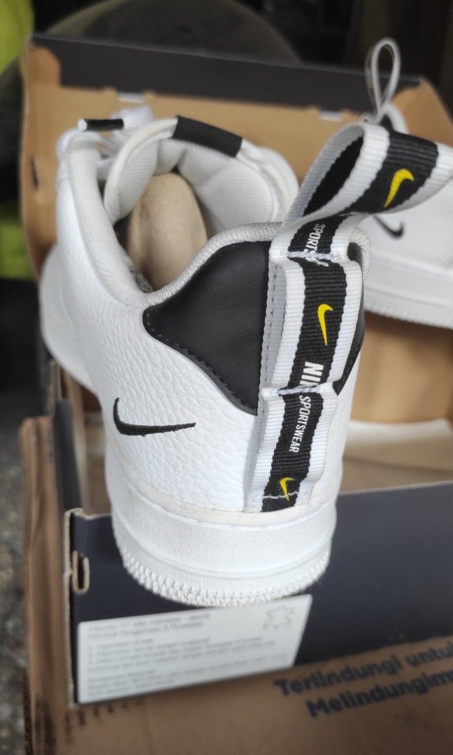 Nike Air Force 1 '07 LV8 UTILITY original, Fesyen Pria, Sepatu ...