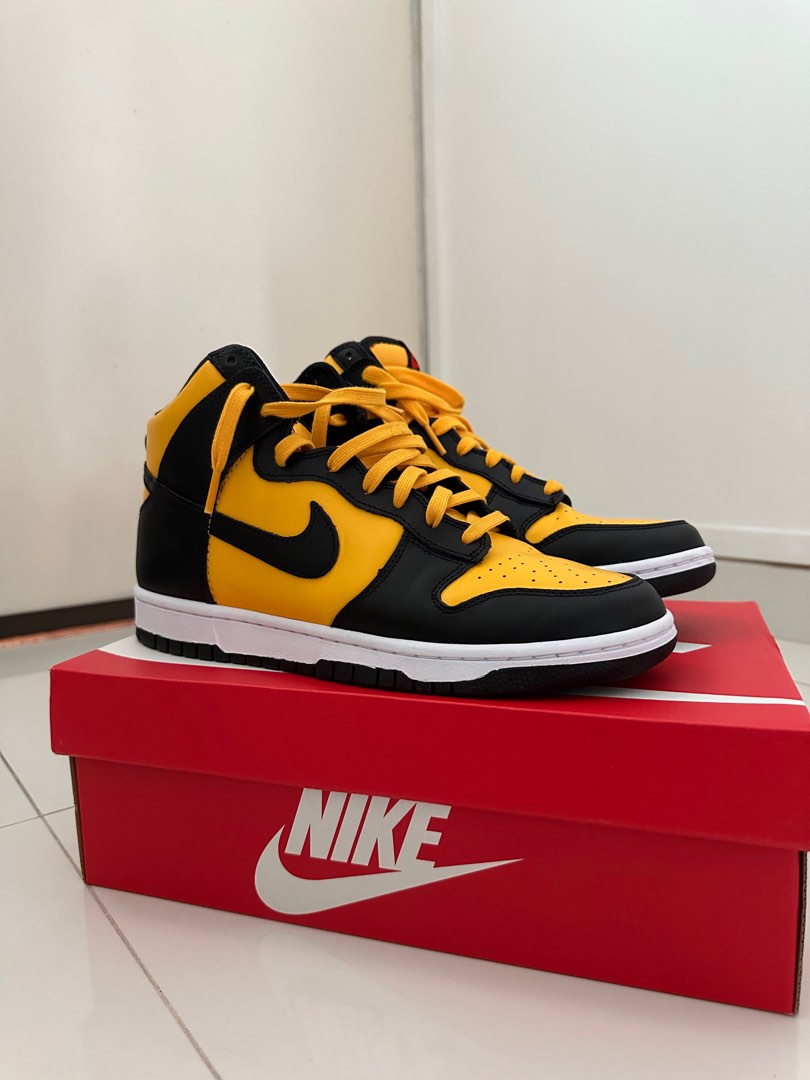 Nike Dunk Hi Retro University Gold/Black-White, Men's Fashion, Footwear ...