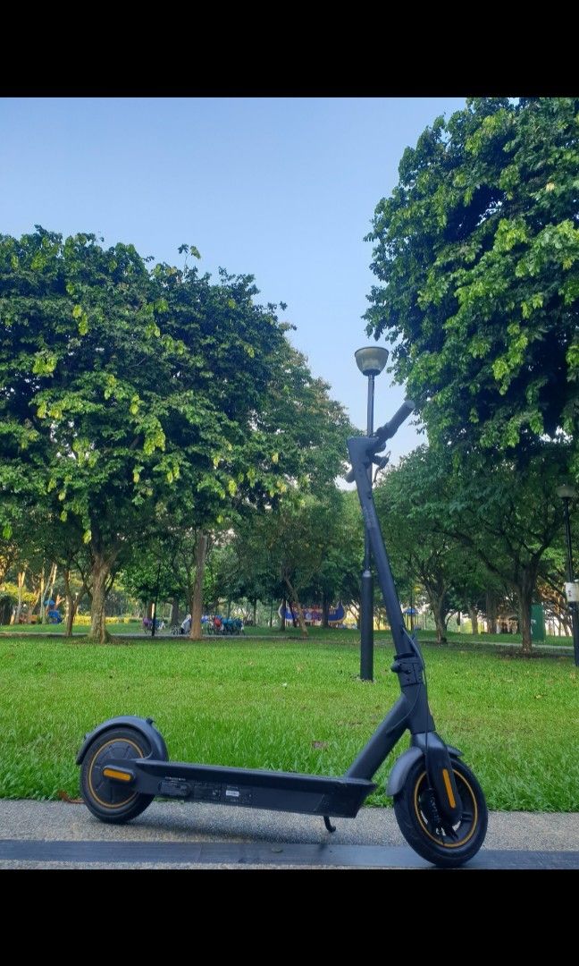 Ninebot Max G30, Sports Equipment, PMDs, E-Scooters & E-Bikes, E ...