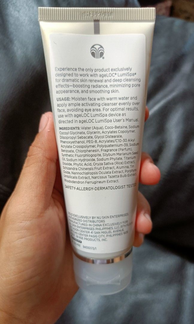 NU SKIN LUMISPA ANGELOC DEVICE AND CLEANSERS WITH FREEBIES on Carousell