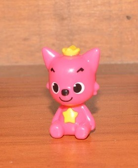 Pinkfong / Pink Fong / Pink Fox Figurine / Cake Topper, Hobbies & Toys ...