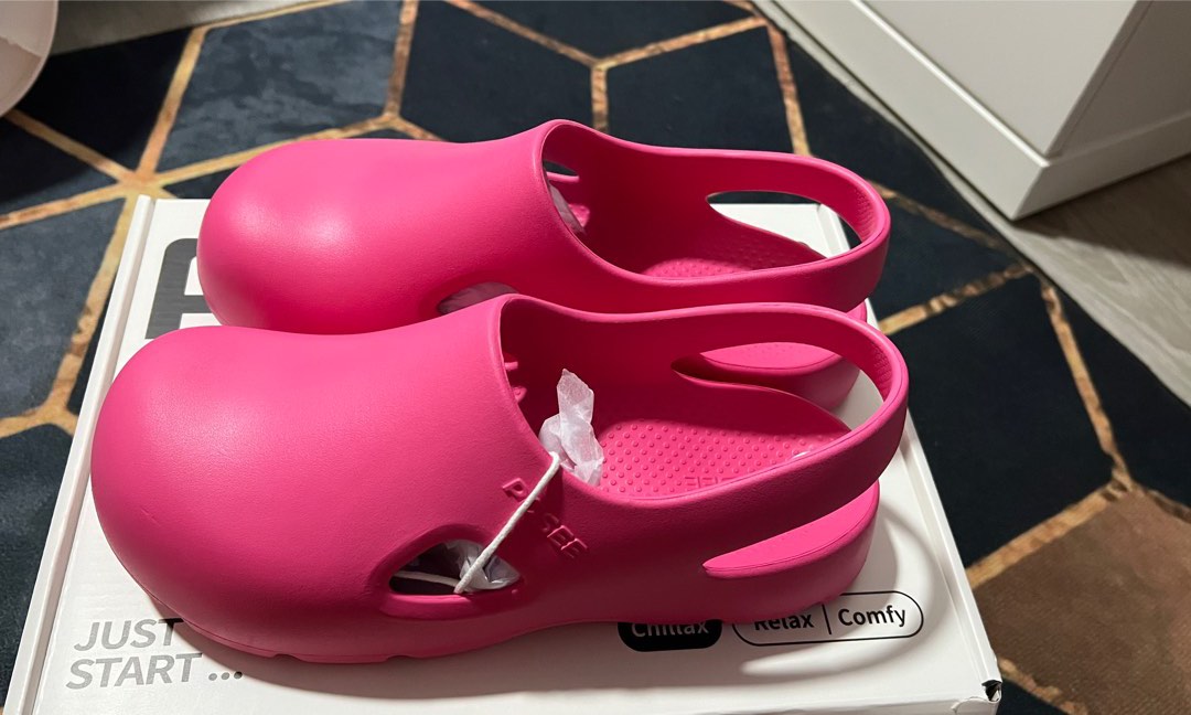 Posee sandals, Women's Fashion, Footwear, Sandals on Carousell