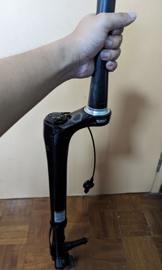 (Pre-loved) Cannondale Lefty Ocho 29er Carbon Fork, Sports Equipment ...