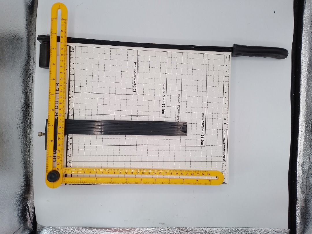 QUAFF Paper Cutter Paper Trimmer on Carousell