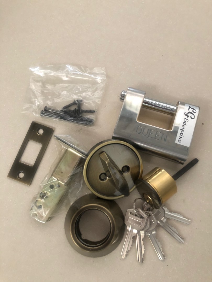 Queen lock sets, Furniture & Home Living, Security & Locks, Locks ...