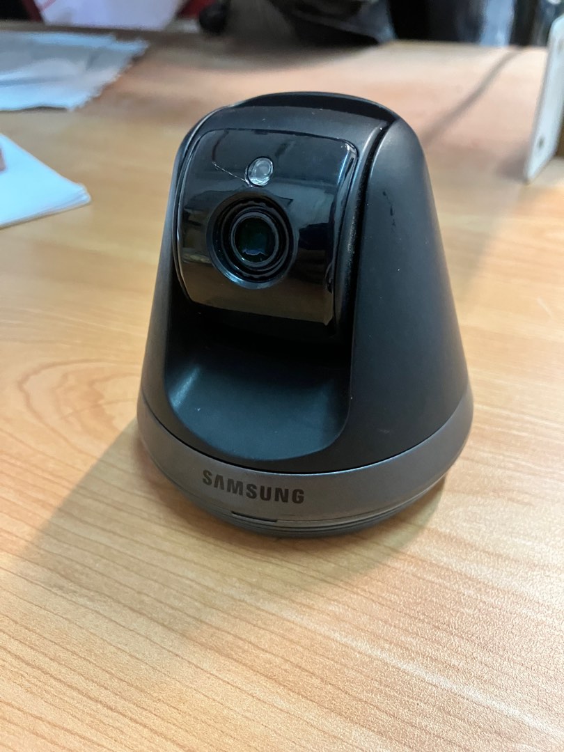 Samsung IP camera, Furniture & Home Living, Security & Locks, Security ...