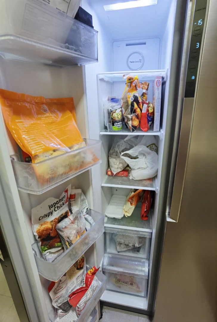 Samsung twin cooling plus side by side refrigerator, TV & Home ...