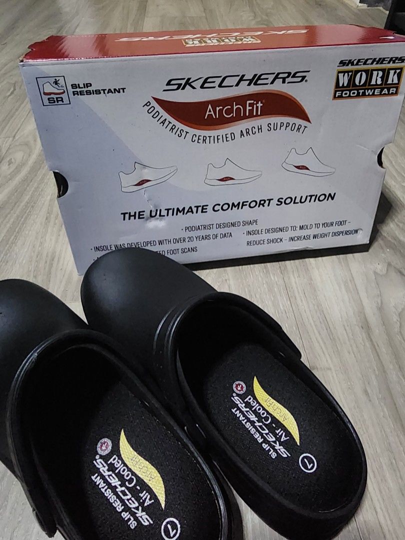 Skechers Archfit Work Footwear, Women's Fashion, Footwear, Flipflops ...