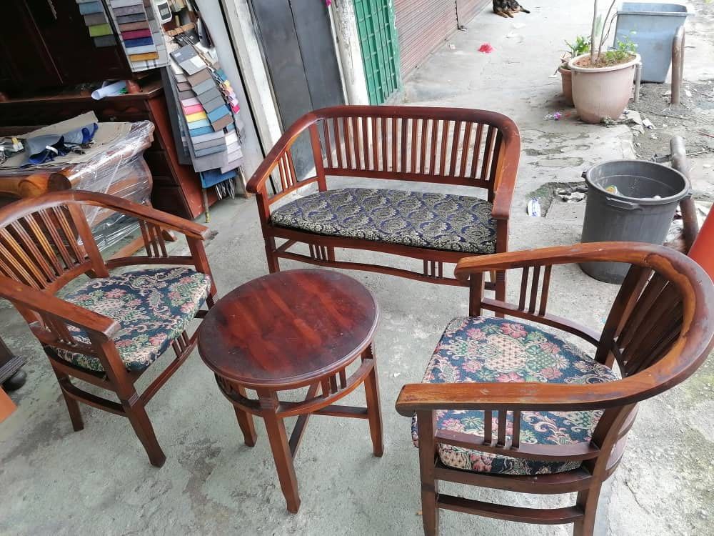 Sofa kayu jati, Furniture & Home Living, Furniture, Sofas on Carousell
