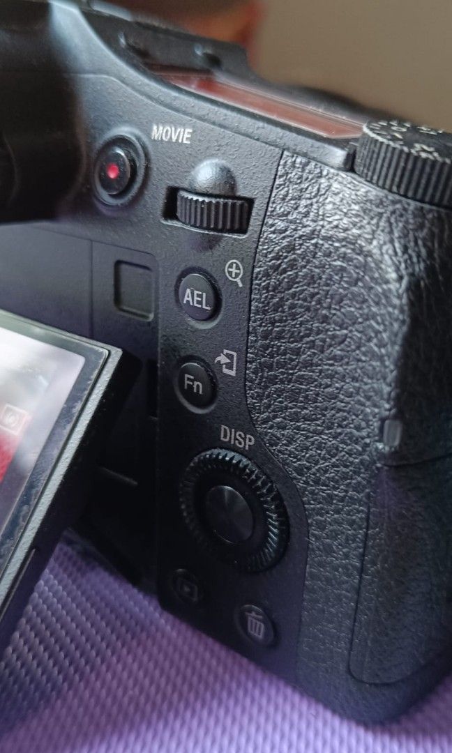 SONY RX10 Mk1 /w Carl Zeiss T* 28-200 F2.8 Zoom Lens.. FIXED PRICE NO ...