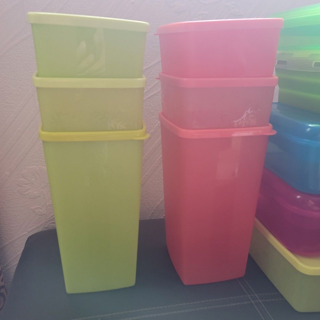 Tupperware food containers, Furniture & Home Living, Kitchenware ...