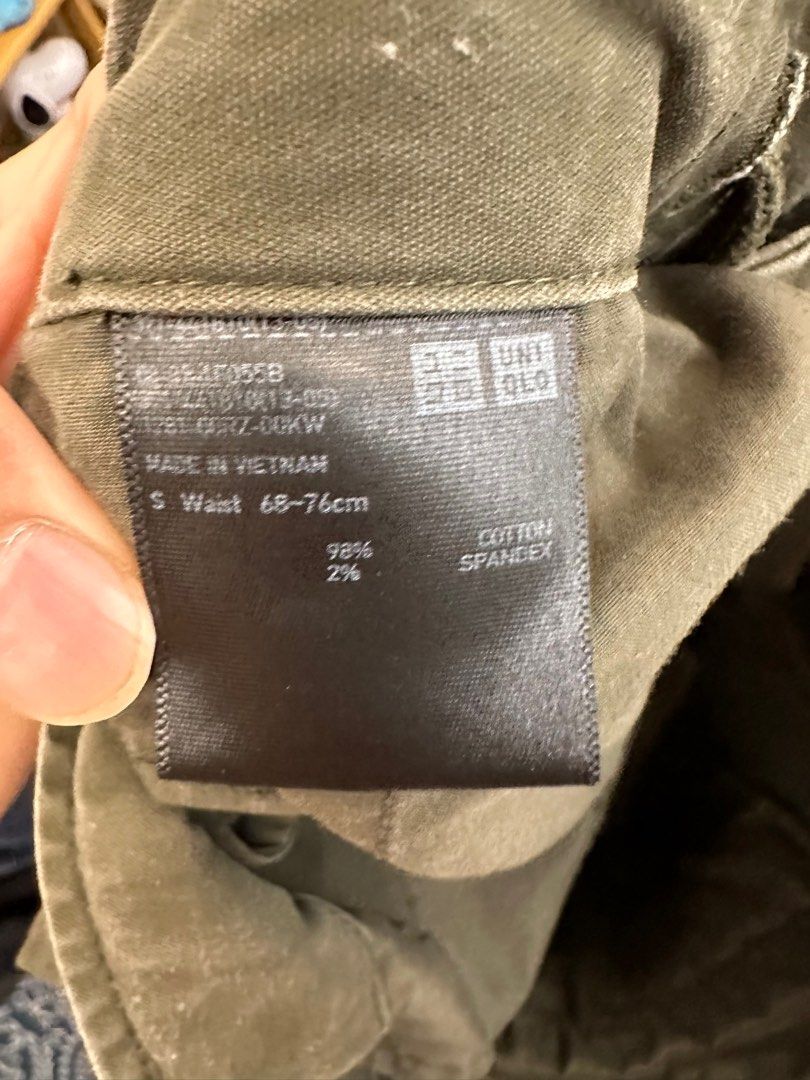 Uniqlo Cargo pants, Men's Fashion, Bottoms, Chinos on Carousell