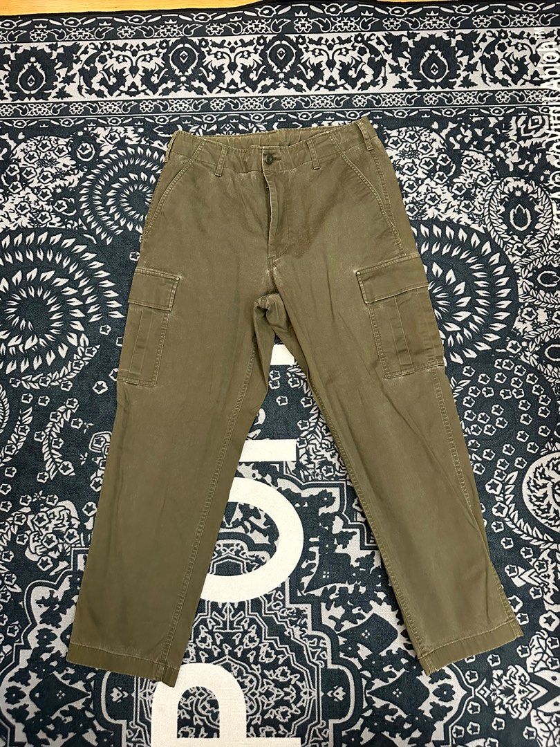 Uniqlo Cargo pants, Men's Fashion, Bottoms, Chinos on Carousell