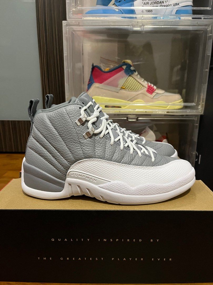 (US7.5) Jordan 12 stealth, Men's Fashion, Footwear, Sneakers on Carousell