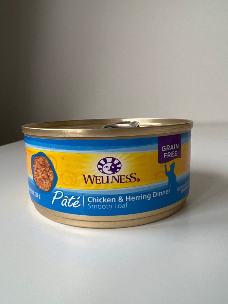 Wellness Complete Health Chicken & Herring Pate 156g, Pet Supplies, Pet ...