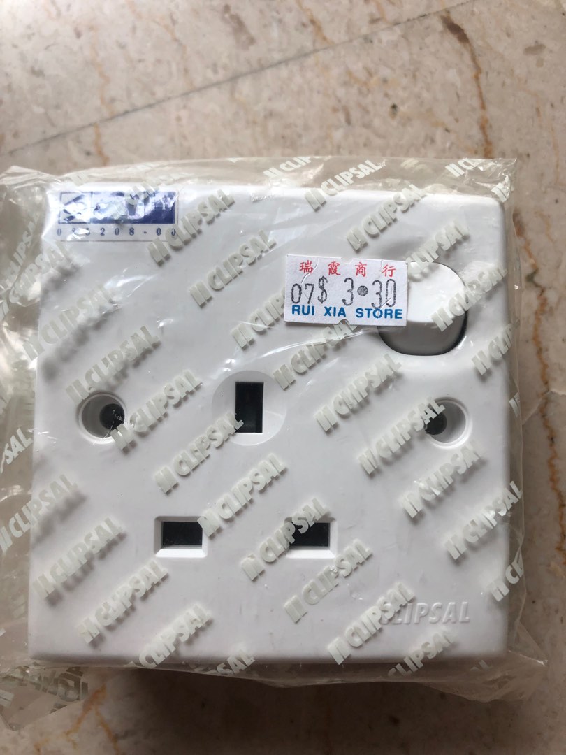 Clipsal white 13A power socket , TV & Home Appliances, Electrical ...