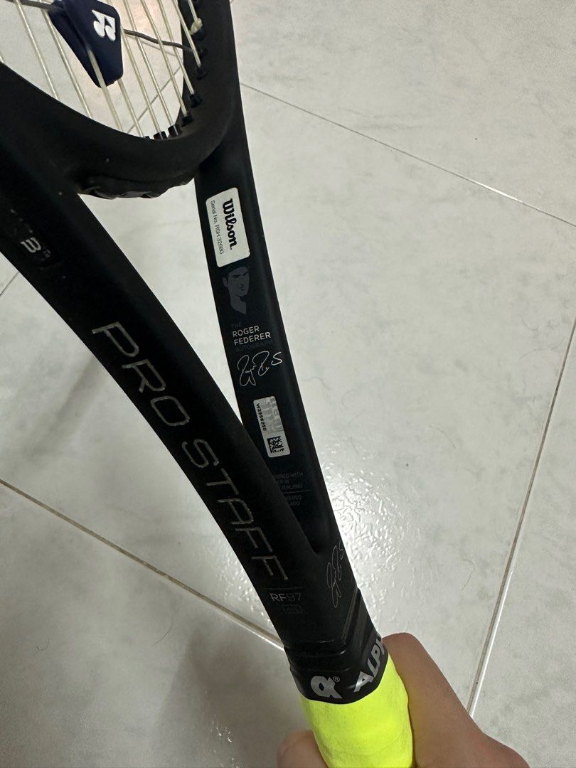 Wilson Pro Staff RF97 Autograph tennis racket, Sports Equipment, Sports ...