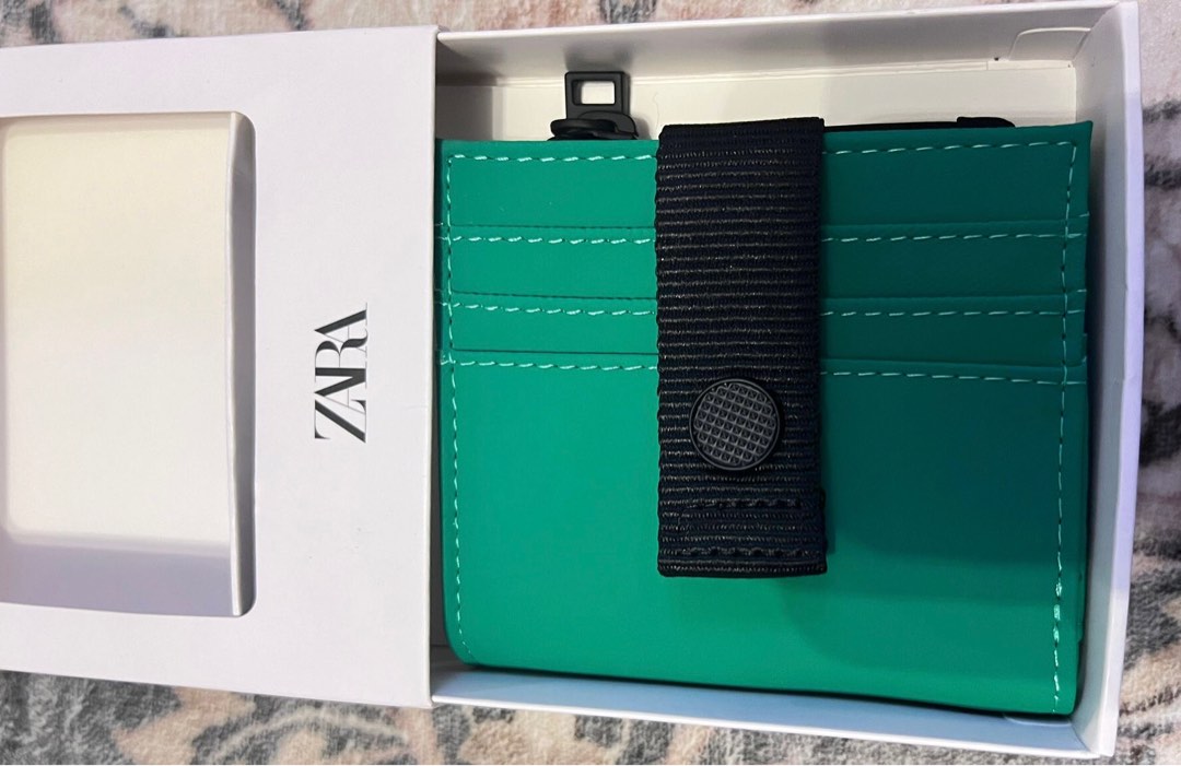 Zara rubberised wallet with coin, Men's Fashion, Watches & Accessories ...