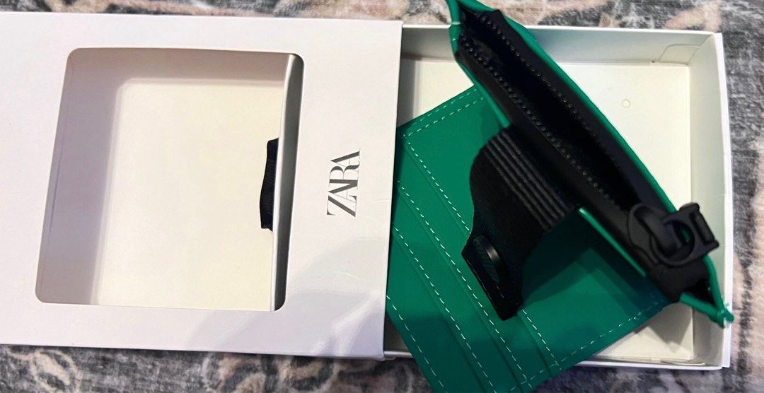 Zara rubberised wallet with coin, Men's Fashion, Watches & Accessories ...