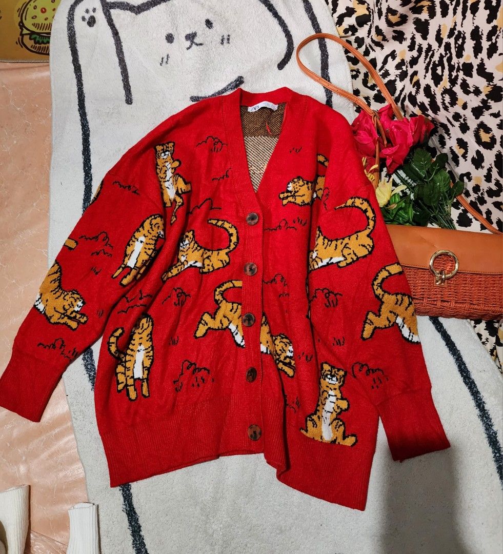 Zara Tiger chunky knit Oversize, Women's Fashion, Coats, Jackets and ...