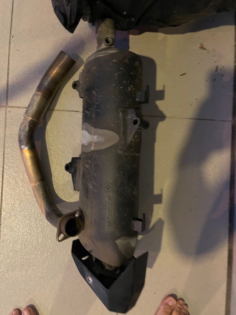 Adv 350 stock exhaust operates, Motorcycles, Motorcycle Accessories on ...