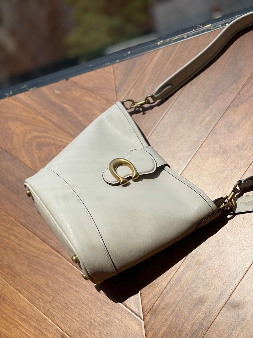 Authentic Coach CA112 tail shoulder bag handbag, Luxury, Bags & Wallets ...