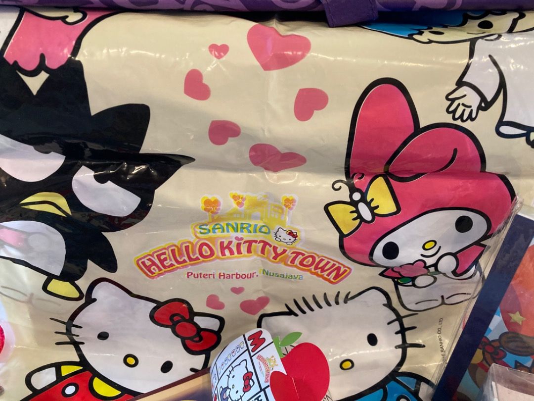 Authentic Hello Kitty Mech from Hello Kitty Town, Hobbies & Toys ...