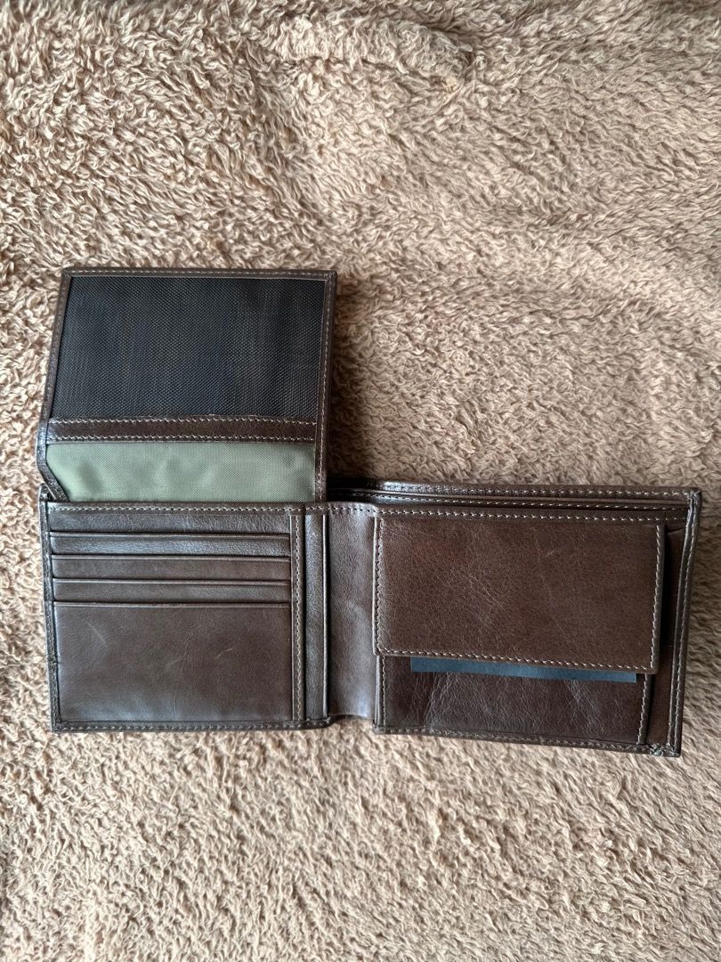 Authentic THE BRIDGE WAYFARER Leather Tri-fold Brown Horizontal Wallet ...
