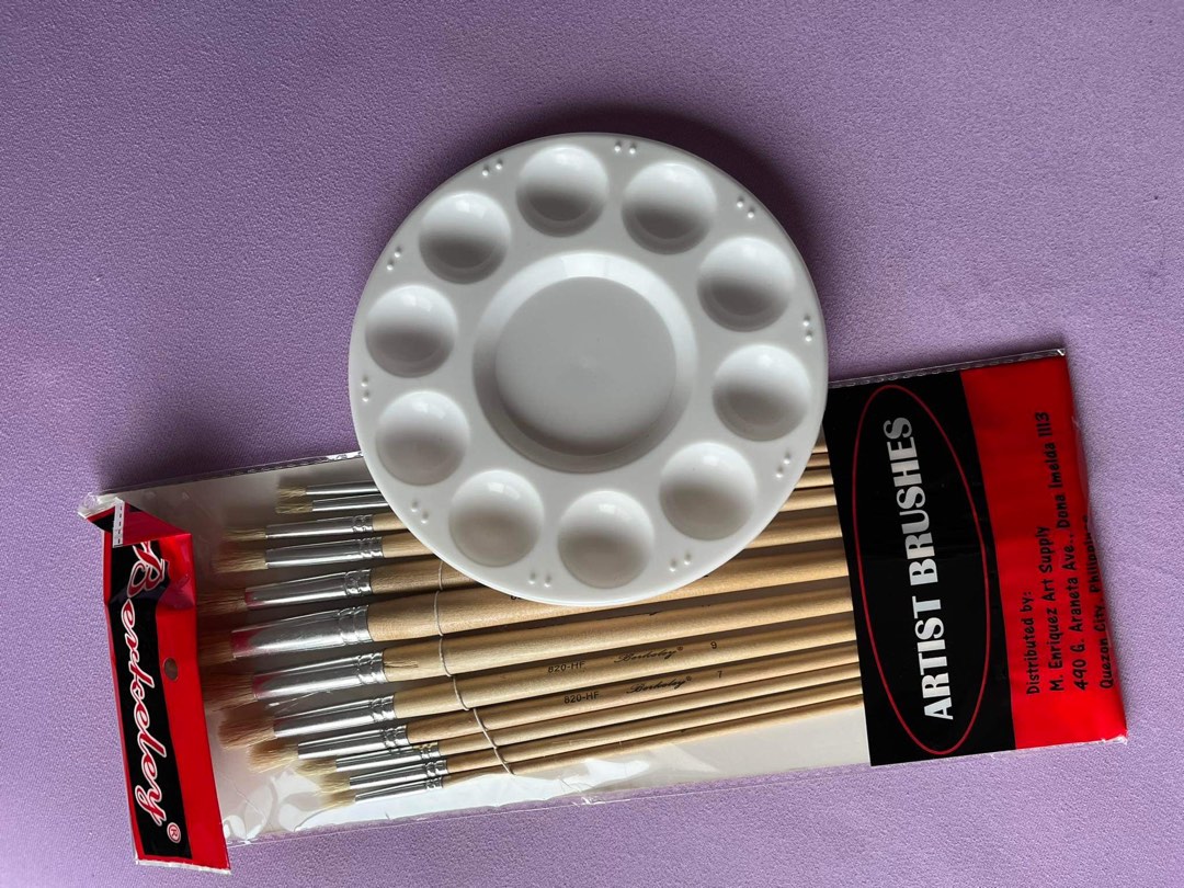 Berkeley paint brush set (12pcs) with palette, Hobbies & Toys ...