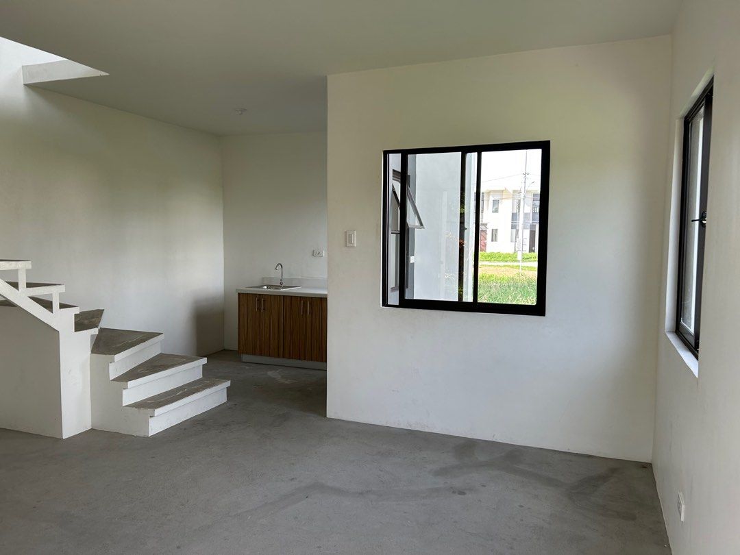 Amaia Scapes Gen. Trias on Carousell