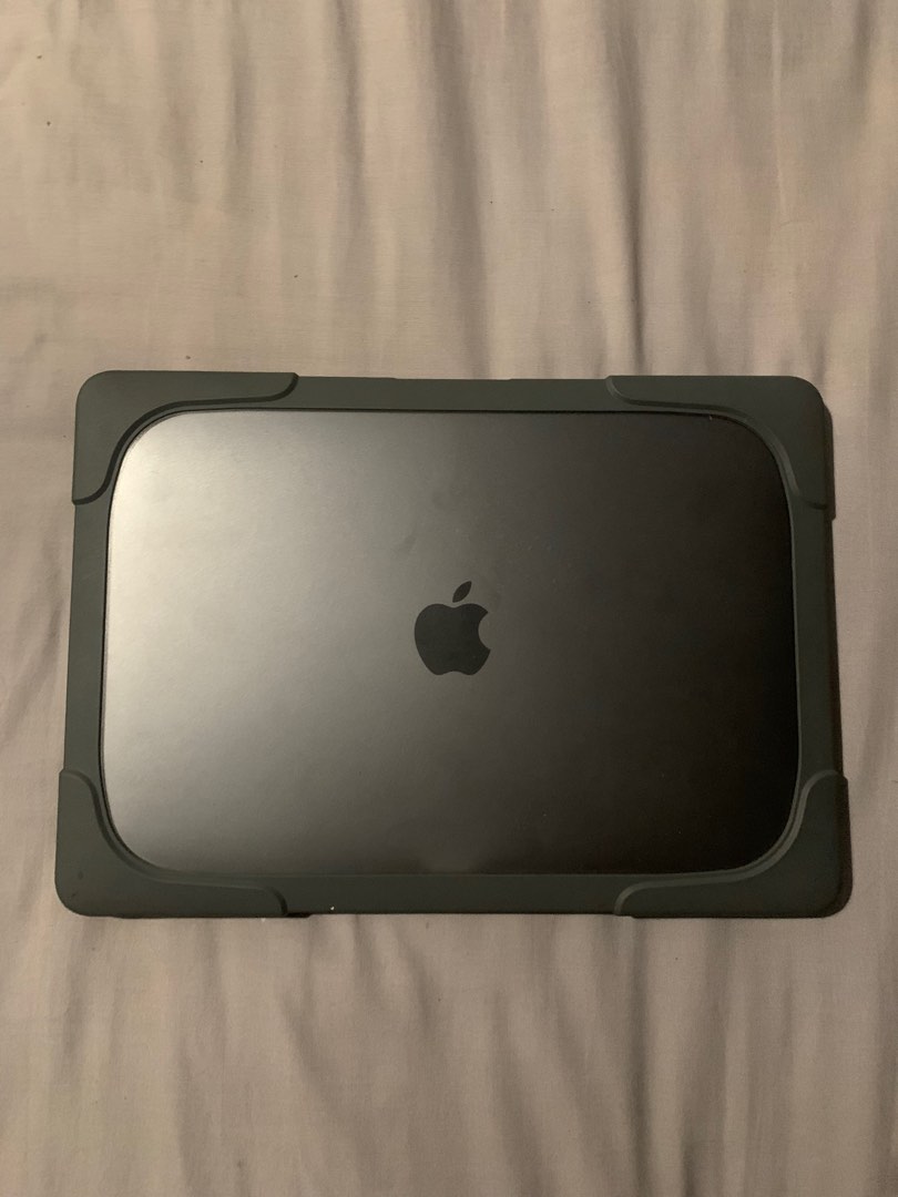 CASE MACBOOK PRO M1 M2 TRANSPARENT GREY, Elektronik, Bagian Komputer ...