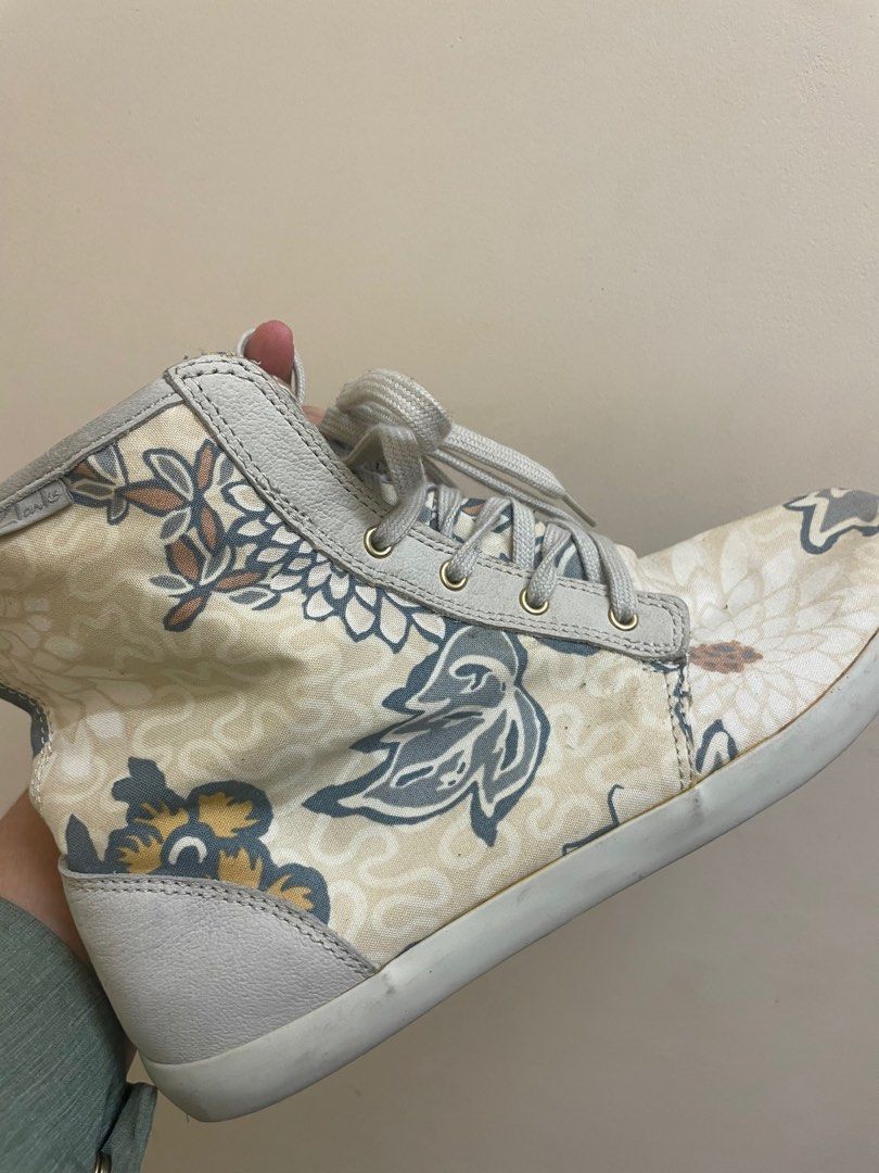 Clarks high cut sneakers, Women's Fashion, Footwear, Sneakers on Carousell