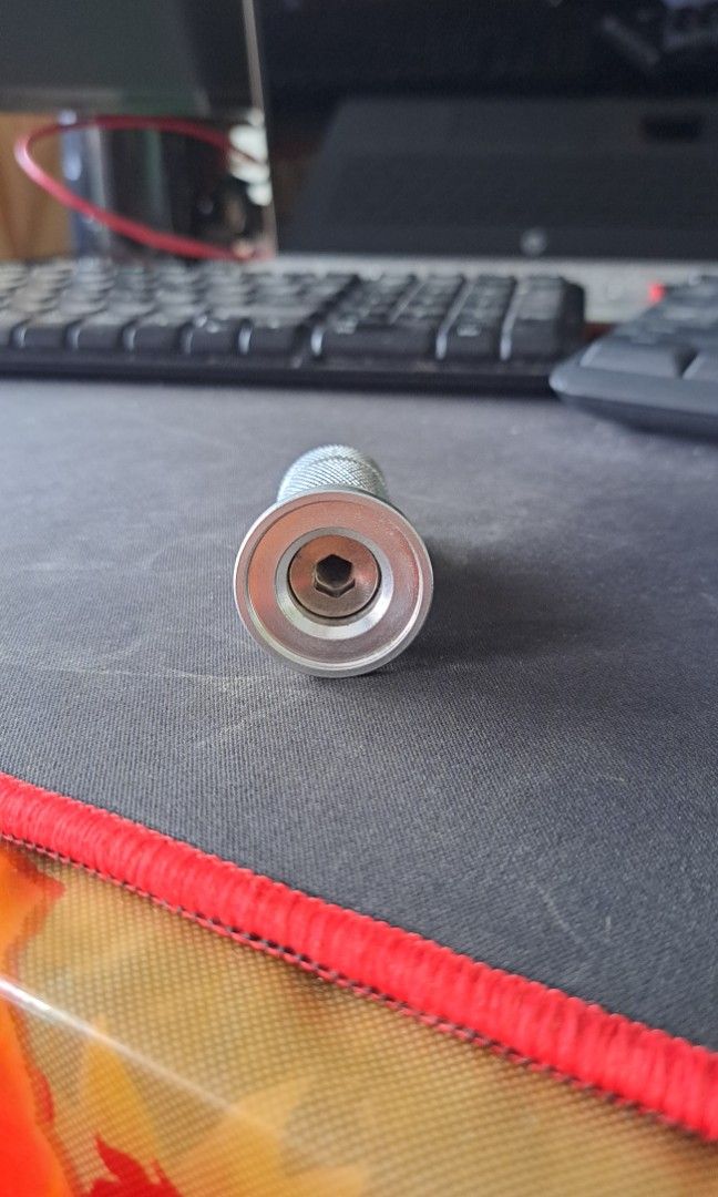 Compression plug for carbon fork, Sports Equipment, Bicycles & Parts ...