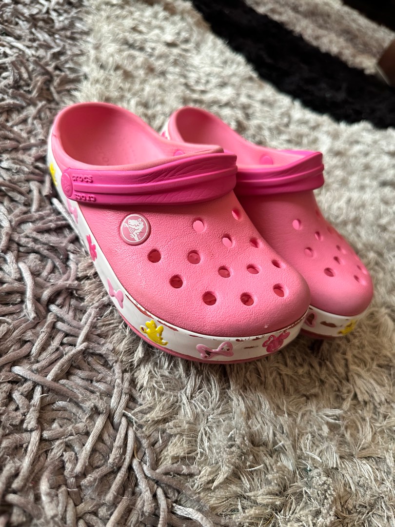 Crocs c11 on Carousell