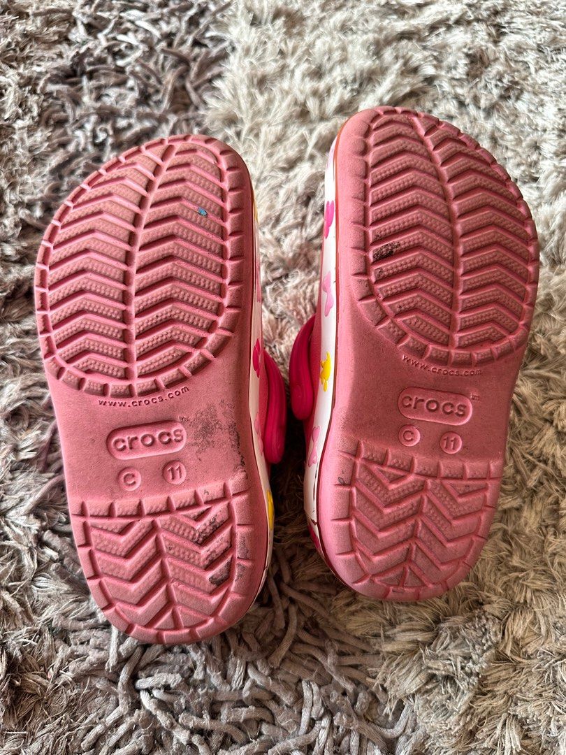 Crocs c11 on Carousell