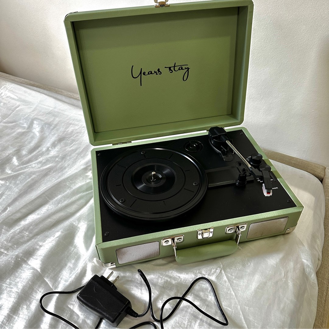 Defective Vinyl Turntable (Years Stay) on Carousell