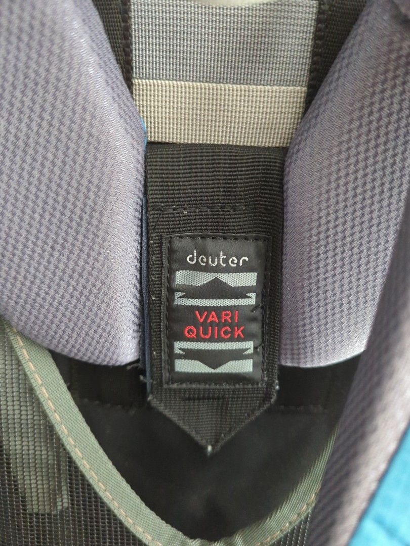 Deuter Futura 50+10 Vario Hiking Backpack, Men's Fashion, Bags ...