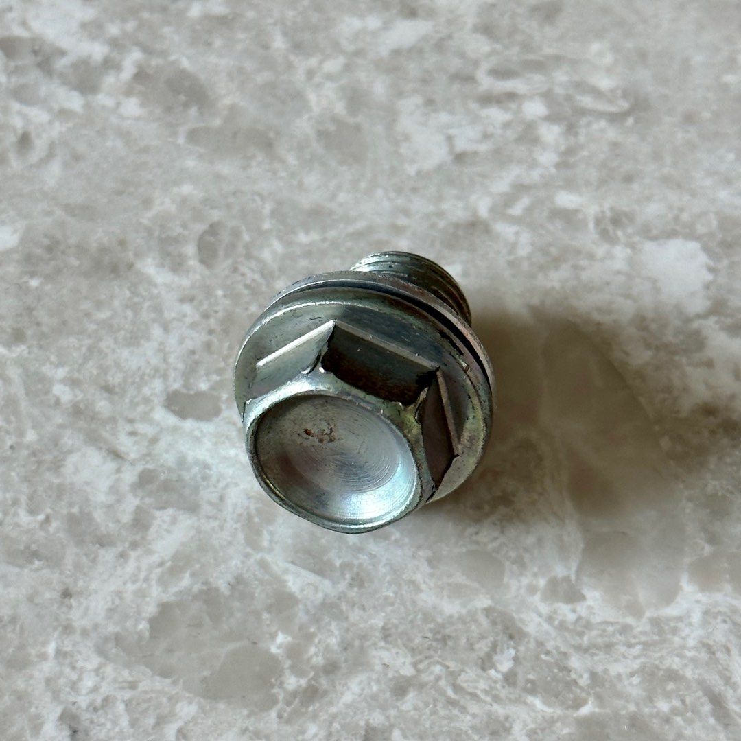 EK4 Drain Plug Bolt 14mm (Engine Oil), Car Accessories, Accessories on ...