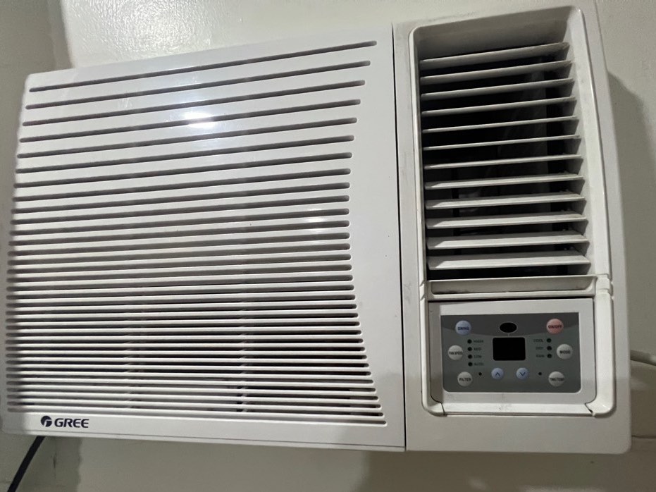 Gree 1 HP window type inverter grade with remote, TV & Home Appliances ...