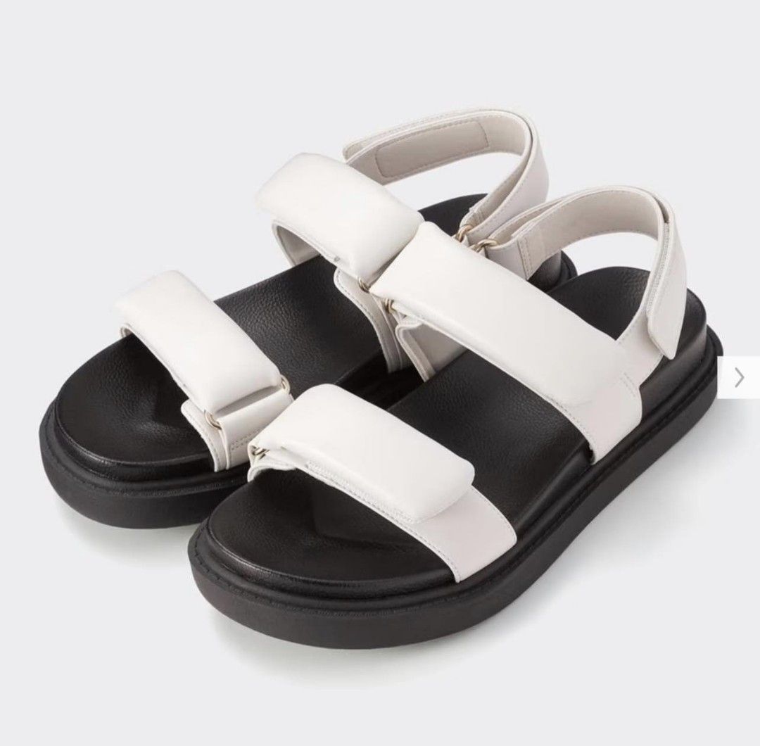 JAPAN GU SANDALS (SISTER COMPANY OF UNIQLO), Women's Fashion, Footwear ...