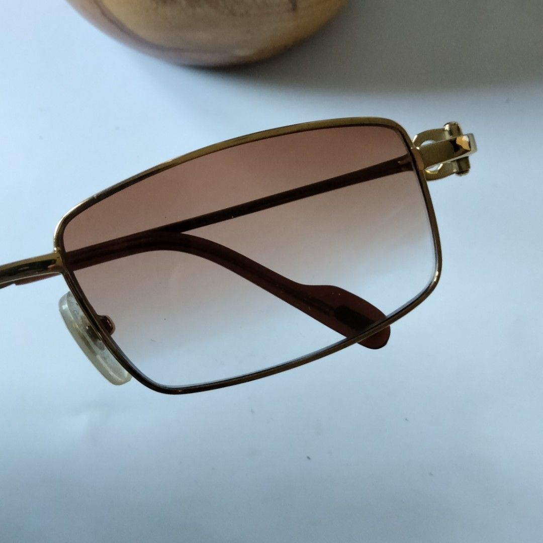 Hasil Pemasangan Lensa Warna Permanen/TINTED Gradasi pada Frame Cartier ...