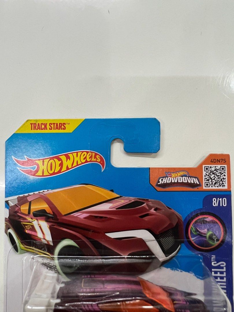 Hotwheels Glow Wheels Loop Coupe (Short card), Hobbies & Toys, Toys ...