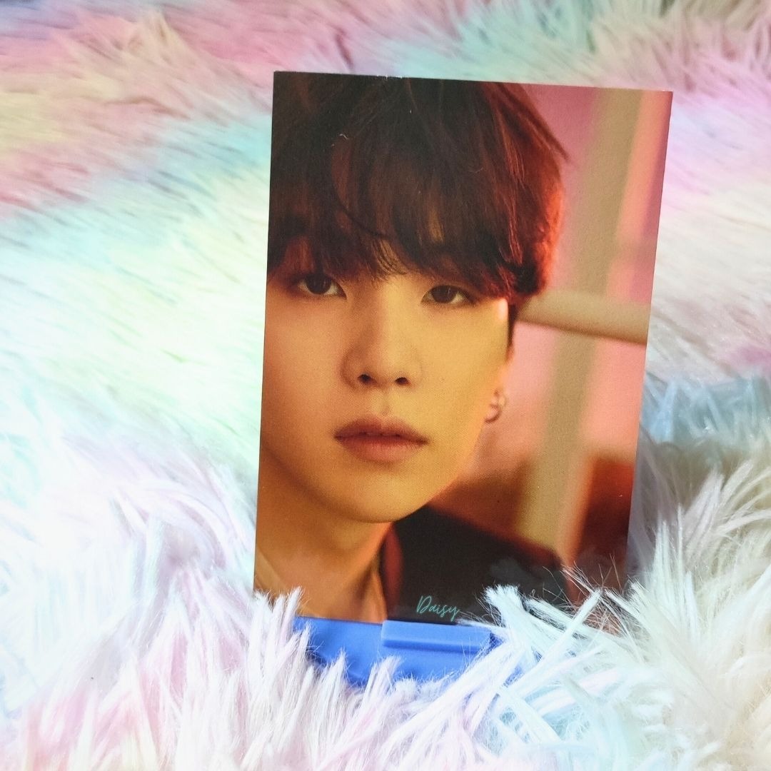 HYBE INSIGHT Photocard Set (BTS) - SUGA 01, Hobbies & Toys, Memorabilia ...