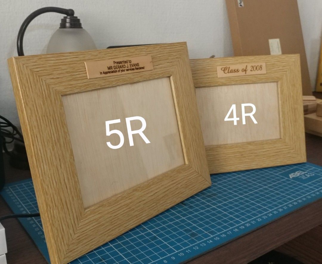 (INSTOCK)Personalised Award Photo Frame Fit 5R size, Broad Border ...