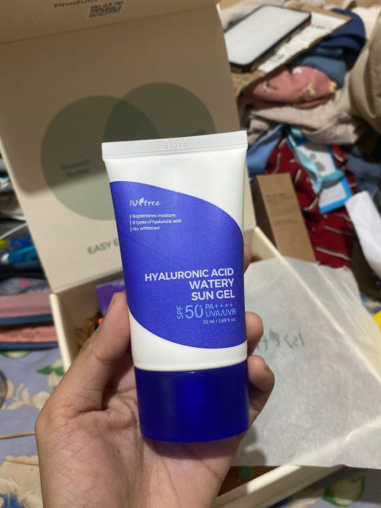 Isntree Sunscreen on Carousell