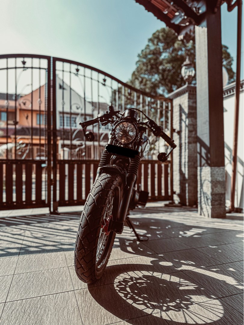 Italjet Buccaneer 250i Cafe Racer, Motorbikes on Carousell