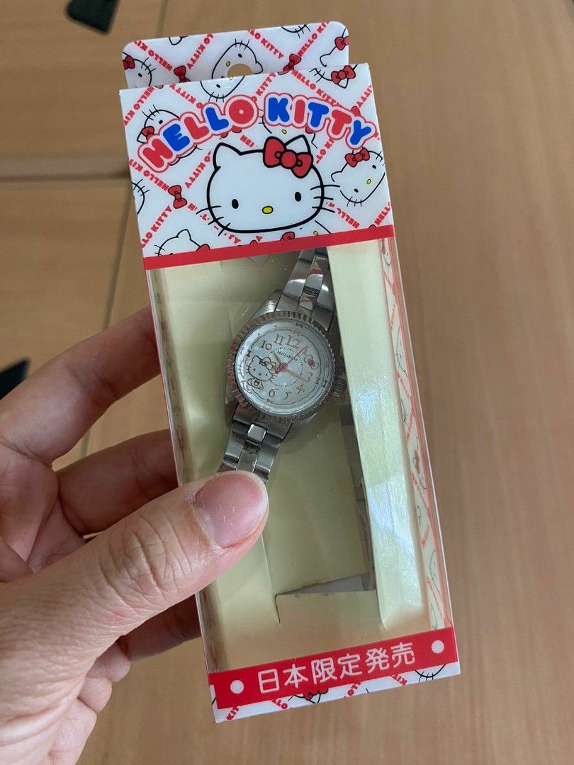Jam Tangan Hello Kitty Japan, Barang Yang Dicari di Carousell