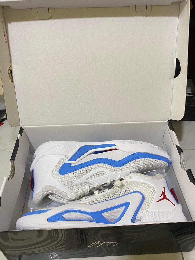 JORDAN JT 1, Men's Fashion, Footwear, Sneakers on Carousell