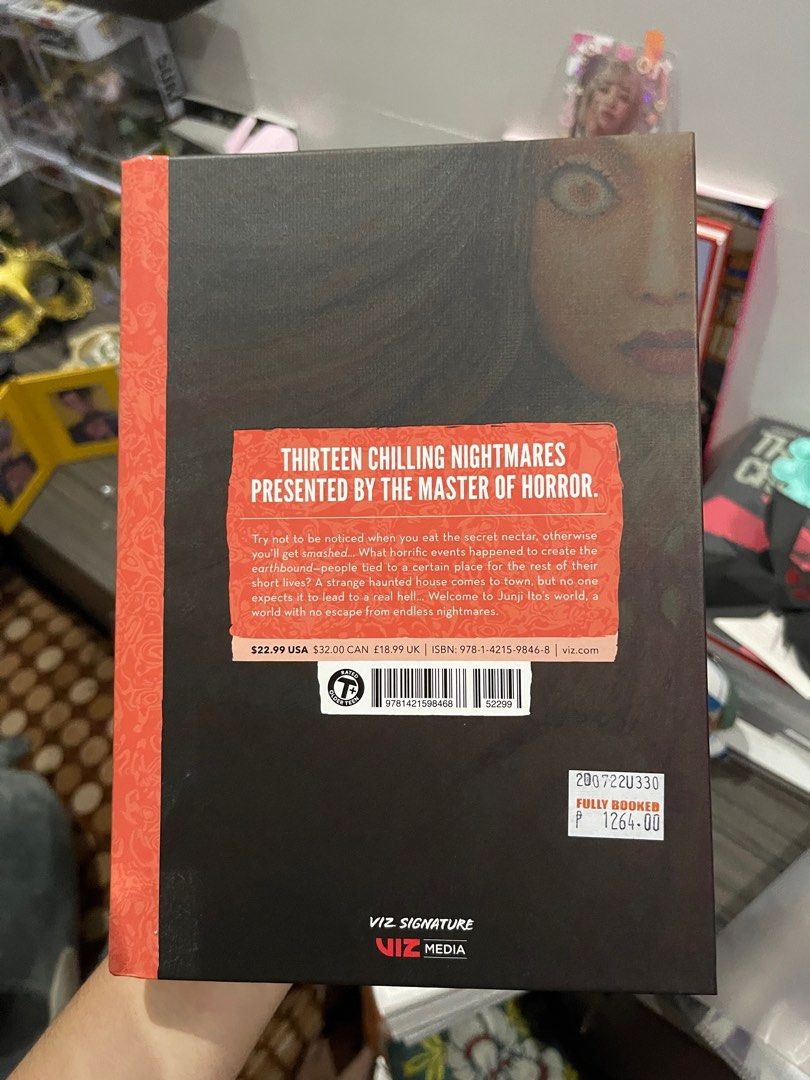 Junji Ito Smashed Manga, Hobbies & Toys, Books & Magazines, Comics ...