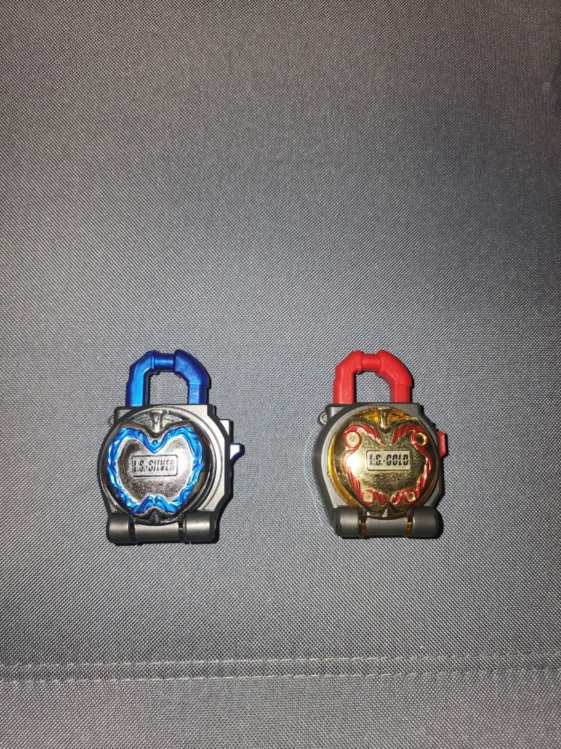 Kamen rider gaim gold and silver apple dx lockseed, Hobbies & Toys ...